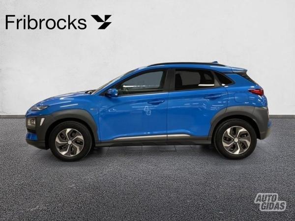 Blue Hyundai Kona 2020 in Kaunas, with an engine capacity of 0.00 L and mileage of 43 thousand km for 22420 €, photo 2 on AUTOMOTO.COM.LV