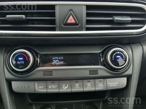 Zils Hyundai Kona 2020 Rīga, ar dzinēja tilpumu 1.60 L un nobraukumu 25 tūkst. km par 20500 €, foto 27 vietnē AUTOMOTO.COM.LV