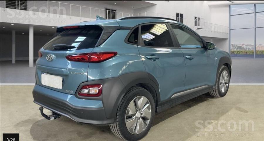 Blue Hyundai Kona 2020 in Riga, with an engine capacity of 0.00 L and mileage of 90 thousand km for 20990 €, photo 4 on AUTOMOTO.COM.LV