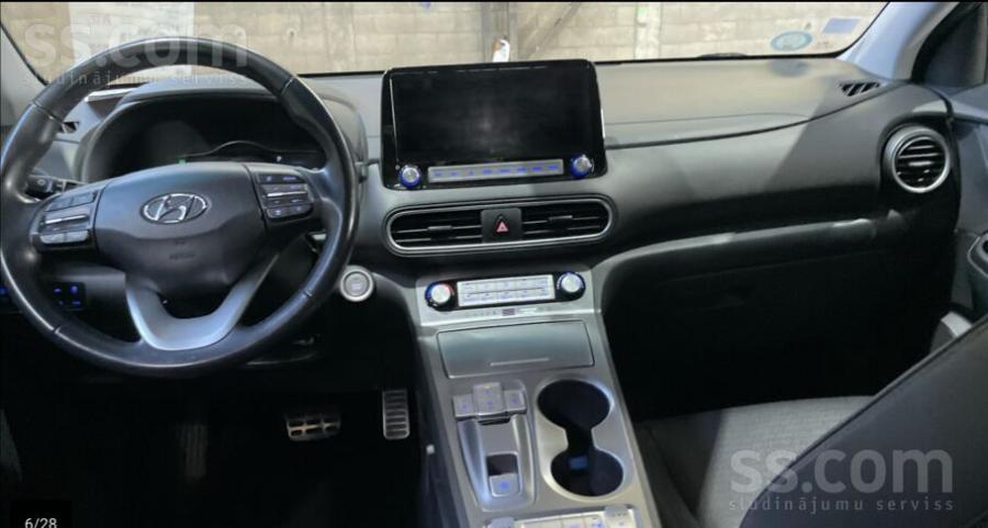 Blue Hyundai Kona 2020 in Riga, with an engine capacity of 0.00 L and mileage of 90 thousand km for 20990 €, photo 7 on AUTOMOTO.COM.LV