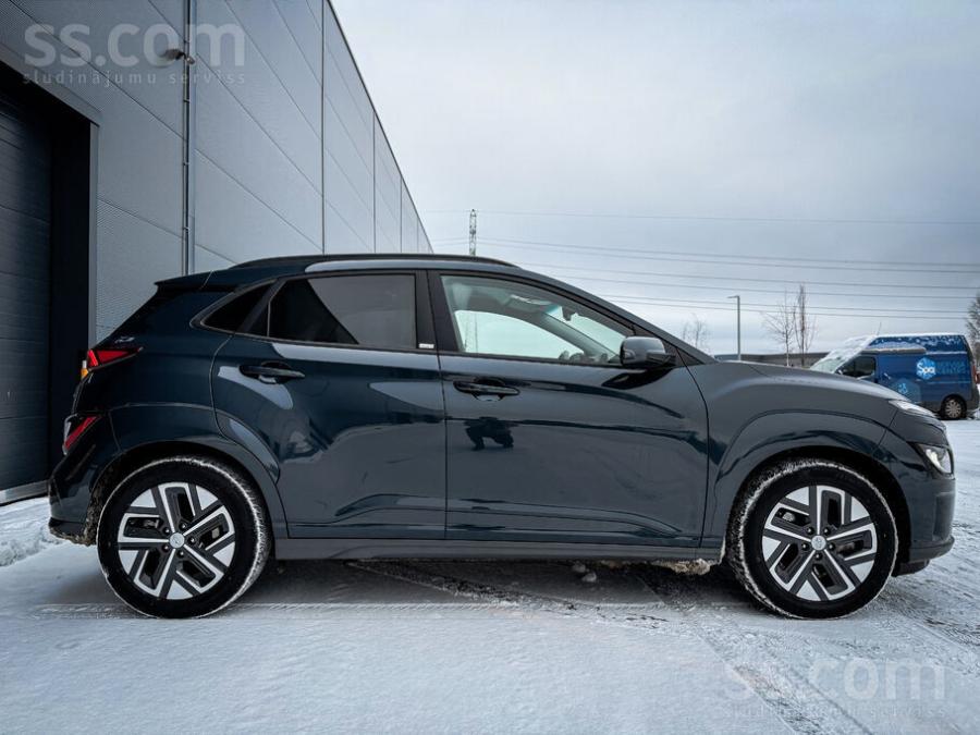Zils Hyundai Kona 2021 Rīga, ar dzinēja tilpumu 0.00 L un nobraukumu 31 tūkst. km par 16490 €, foto 4 vietnē AUTOMOTO.COM.LV