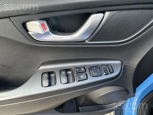 Blue Hyundai Kona 2021 in Riga, with an engine capacity of 0.00 L and mileage of 34 thousand km for 17800 €, photo 13 on AUTOMOTO.COM.LV