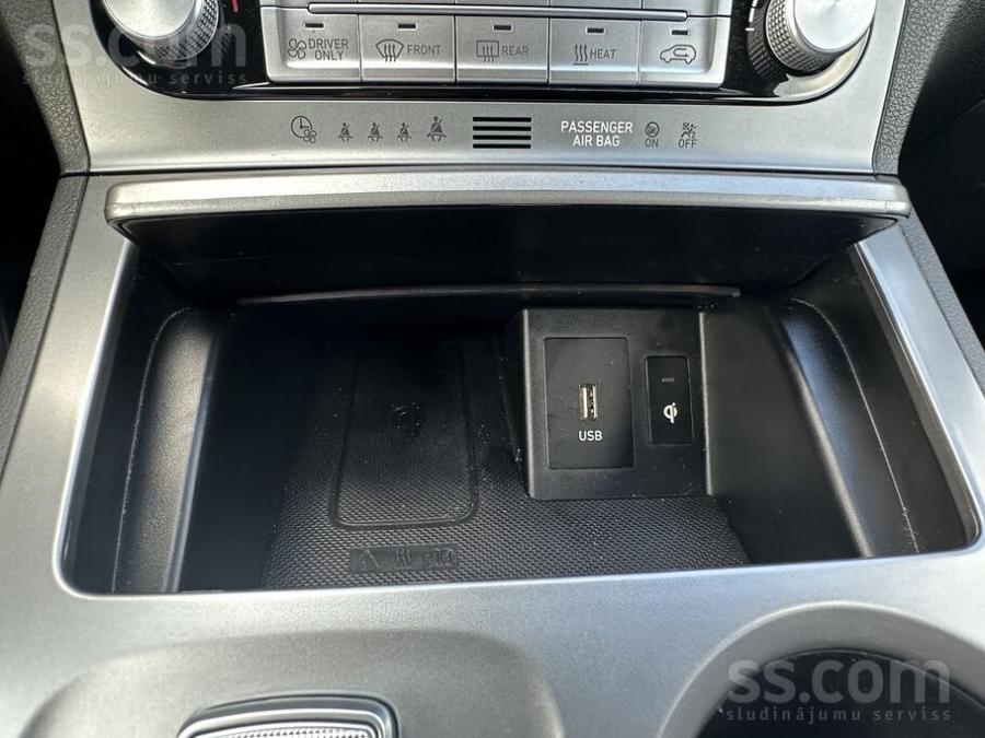 Blue Hyundai Kona 2021 in Riga, with an engine capacity of 0.00 L and mileage of 34 thousand km for 17800 €, photo 17 on AUTOMOTO.COM.LV
