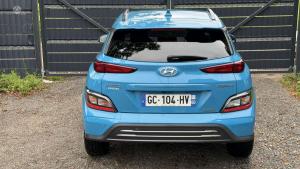 Zils Hyundai Kona 2021 Jonava, ar dzinēja tilpumu 0.00 L un nobraukumu 76 tūkst. km par 9650 €, foto 3 vietnē AUTOMOTO.COM.LV