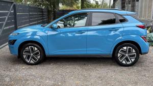 Zils Hyundai Kona 2021 Jonava, ar dzinēja tilpumu 0.00 L un nobraukumu 76 tūkst. km par 9650 €, foto 17 vietnē AUTOMOTO.COM.LV