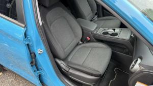 Zils Hyundai Kona 2021 Jonava, ar dzinēja tilpumu 0.00 L un nobraukumu 76 tūkst. km par 9650 €, foto 20 vietnē AUTOMOTO.COM.LV