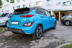 Zils Hyundai Kona 2022 Rīga, ar dzinēja tilpumu 0.00 L un nobraukumu 52 tūkst. km par 22500 €, foto 5 vietnē AUTOMOTO.COM.LV