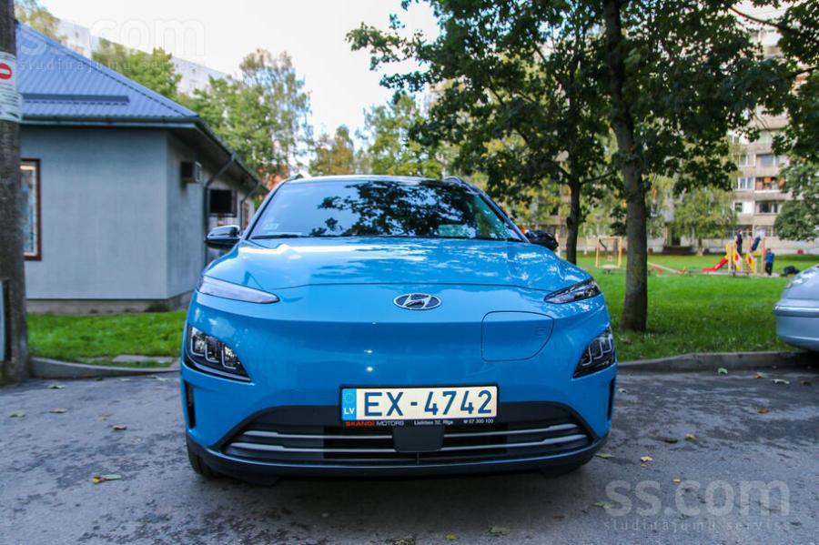 Zils Hyundai Kona 2022 Rīga, ar dzinēja tilpumu 0.00 L un nobraukumu 52 tūkst. km par 22500 €, foto 7 vietnē AUTOMOTO.COM.LV