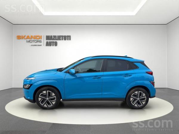 Синий Хендай Кона 2022 в Рига, объемом двигателя 1.60 л и пробегом 40 тыс. км за 18990 €, фото 3 на AUTOMOTO.COM.LV