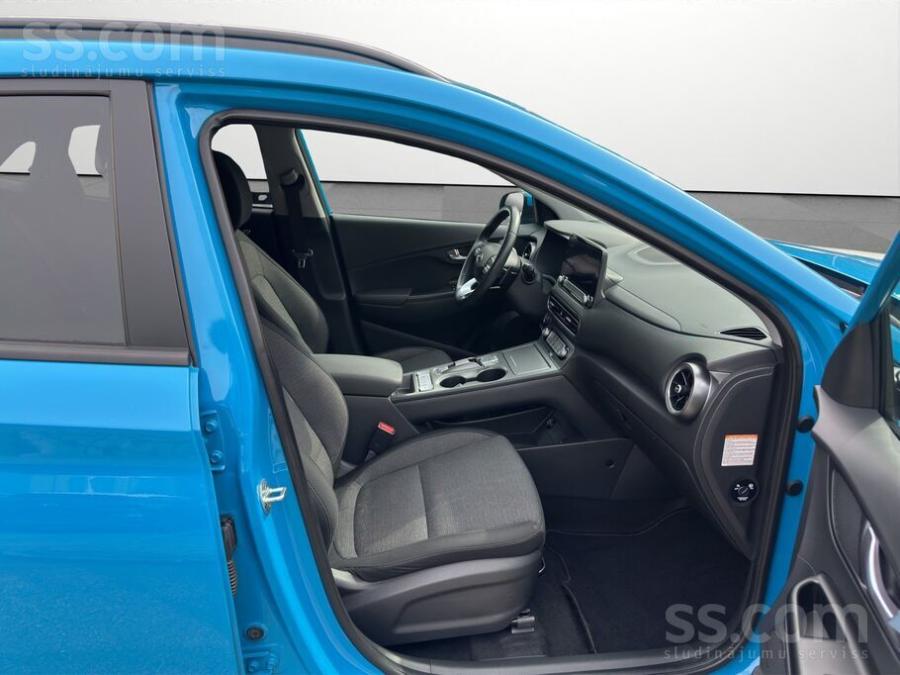Zils Hyundai Kona 2022 Rīga, ar dzinēja tilpumu 1.60 L un nobraukumu 40 tūkst. km par 18990 €, foto 18 vietnē AUTOMOTO.COM.LV