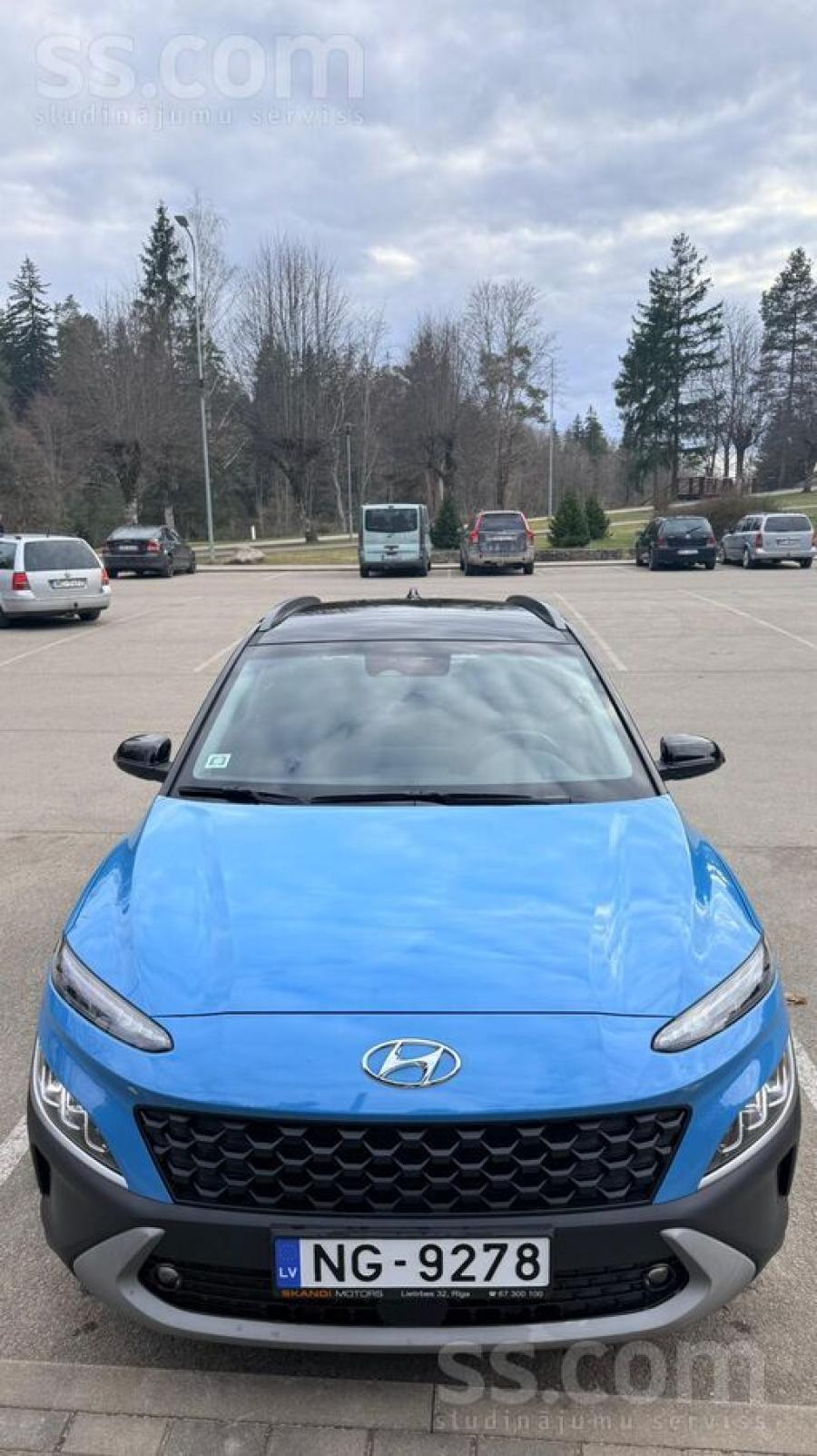 Blue Hyundai Kona 2022 in Ogre, with an engine capacity of 1.60 L and mileage of 45 thousand km for 15000 €, photo 1 on AUTOMOTO.COM.LV