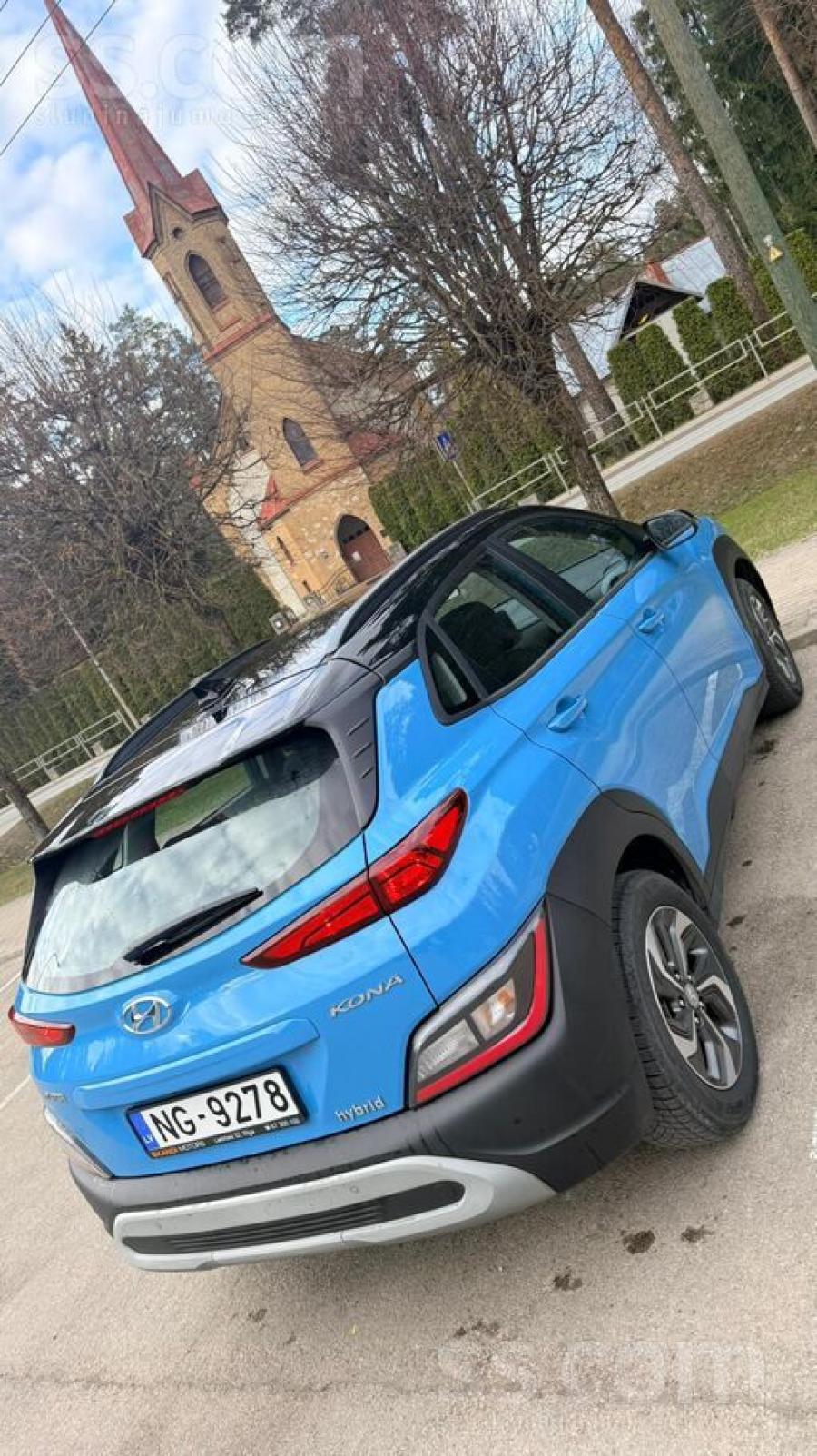 Blue Hyundai Kona 2022 in Ogre, with an engine capacity of 1.60 L and mileage of 45 thousand km for 15000 €, photo 5 on AUTOMOTO.COM.LV