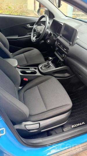 Blue Hyundai Kona 2022 in Ogre, with an engine capacity of 1.60 L and mileage of 45 thousand km for 15000 €, photo 7 on AUTOMOTO.COM.LV