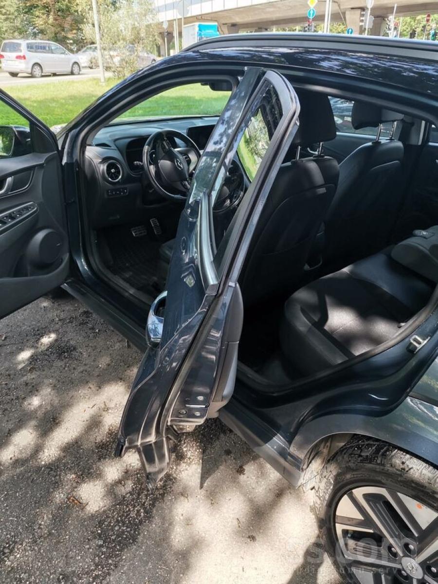 Zils Hyundai Kona 2022 Rīga, ar dzinēja tilpumu 0.00 L un nobraukumu 52 tūkst. km par 24990 €, foto 8 vietnē AUTOMOTO.COM.LV