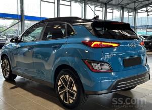 Zils Hyundai Kona 2022 Rīga, ar dzinēja tilpumu 1.60 L un nobraukumu 36 tūkst. km par 18150 €, foto 4 vietnē AUTOMOTO.COM.LV