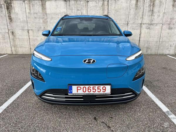 Hyundai Kona 2022 in Vilnius on AUTOMOTO.COM.LV Blue Hyundai Kona 2022 in Vilnius, with an engine capacity of 0.00 L and mileage of 41 thousand km for 18900 β¬, photo 9 on AUTOMOTO.COM.LV