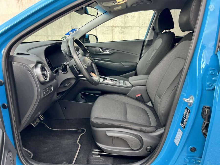 Zils Hyundai Kona 2022 Viļņa, ar dzinēja tilpumu 0.00 L un nobraukumu 41 tūkst. km par 18900 €, foto 24 vietnē AUTOMOTO.COM.LV
