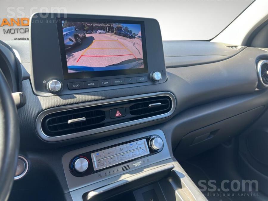 Синий Хендай Кона 2023 в Рига, объемом двигателя 0.00 л и пробегом 22 тыс. км за 20990 €, фото 15 на AUTOMOTO.COM.LV