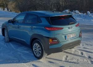 Blue Hyundai Kona 2018 in Tallinn, with an engine capacity of 1.00 L and mileage of 78 thousand km for 9900 €, photo 2 on AUTOMOTO.COM.LV