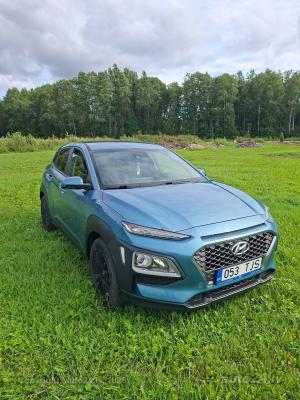 Zils Hyundai Kona 2018 Tallina, ar dzinēja tilpumu 1.00 L un nobraukumu 83 tūkst. km par 8990 €, foto  vietnē AUTOMOTO.COM.LV