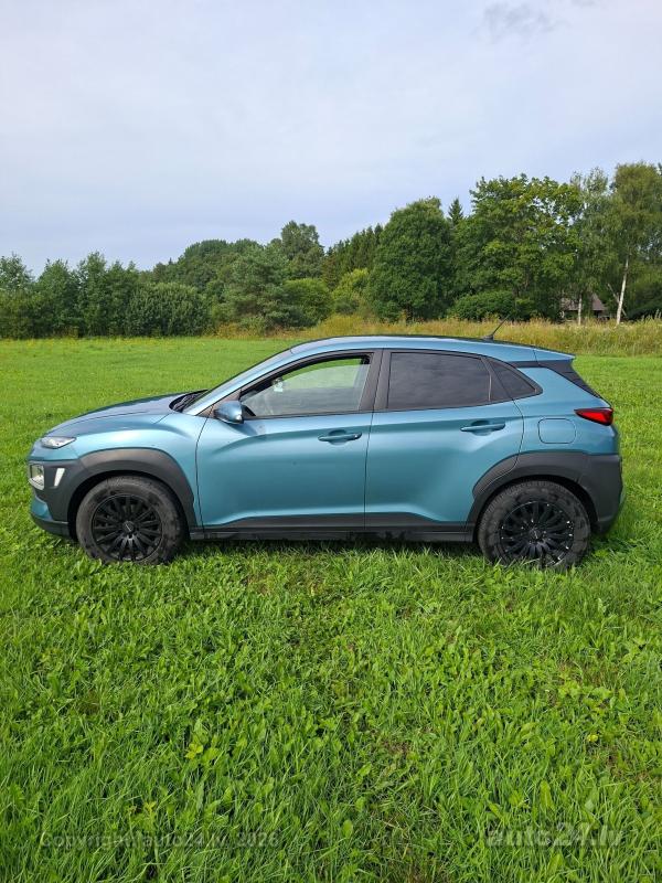 Zils Hyundai Kona 2018 Tallina, ar dzinēja tilpumu 1.00 L un nobraukumu 83 tūkst. km par 8990 €, foto 5 vietnē AUTOMOTO.COM.LV