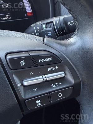 Blue Hyundai Kona 2020 in Riga, with an engine capacity of 1.60 L and mileage of 134 thousand km for 19980 €, photo 18 on AUTOMOTO.COM.LV