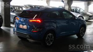 Zils Hyundai Kona 2021 Rīga, ar dzinēja tilpumu 0.00 L un nobraukumu 129 tūkst. km par 21950 €, foto 4 vietnē AUTOMOTO.COM.LV