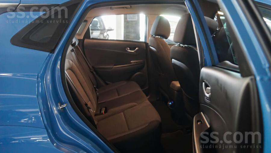 Zils Hyundai Kona 2021 Rīga, ar dzinēja tilpumu 0.00 L un nobraukumu 129 tūkst. km par 21950 €, foto 8 vietnē AUTOMOTO.COM.LV