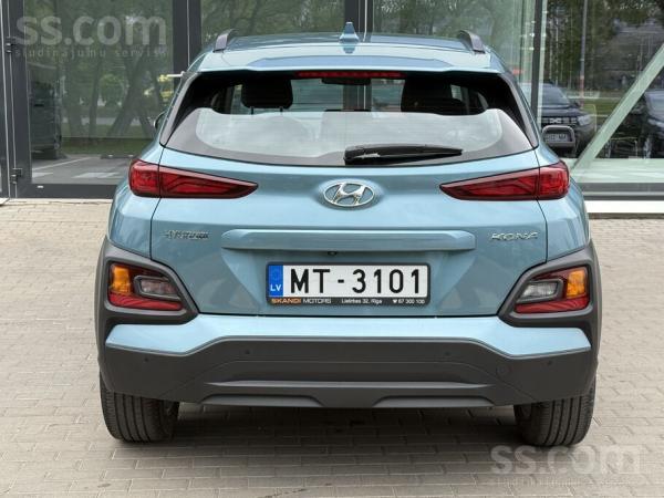 Zils Hyundai Kona 2021 Rīga, ar dzinēja tilpumu 1.60 L un nobraukumu 40 tūkst. km par 15199 €, foto 5 vietnē AUTOMOTO.COM.LV
