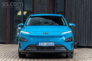 Zils Hyundai Kona 2021 Rīga, ar dzinēja tilpumu 0.00 L un nobraukumu 45 tūkst. km par 19500 €, foto 9 vietnē AUTOMOTO.COM.LV