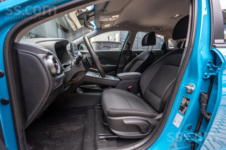 Zils Hyundai Kona 2021 Rīga, ar dzinēja tilpumu 0.00 L un nobraukumu 45 tūkst. km par 19500 €, foto 18 vietnē AUTOMOTO.COM.LV