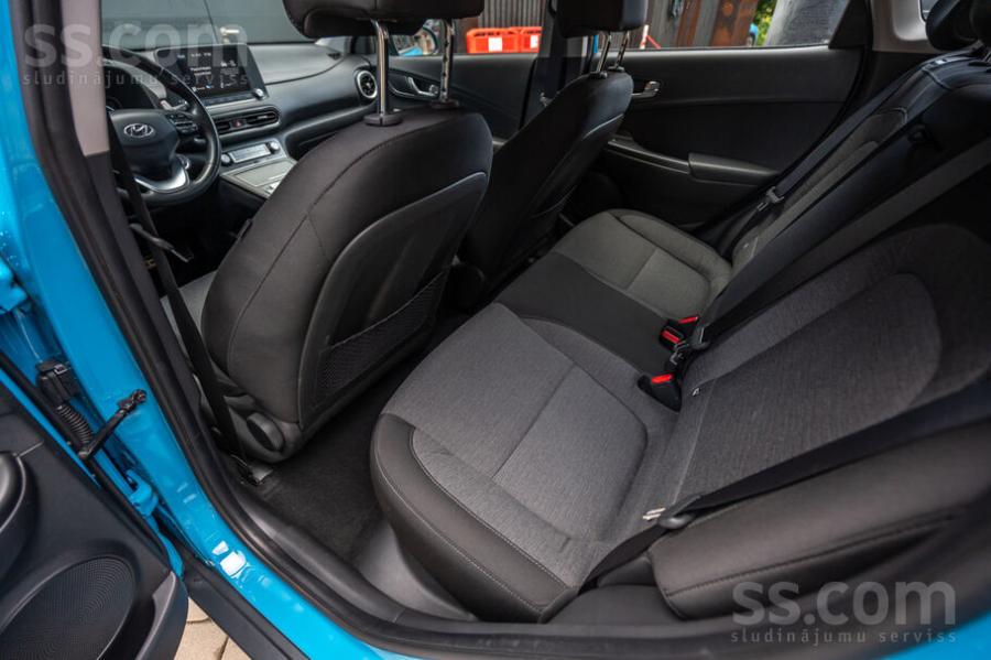 Zils Hyundai Kona 2021 Rīga, ar dzinēja tilpumu 0.00 L un nobraukumu 45 tūkst. km par 19500 €, foto 21 vietnē AUTOMOTO.COM.LV
