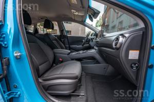 Zils Hyundai Kona 2021 Rīga, ar dzinēja tilpumu 0.00 L un nobraukumu 45 tūkst. km par 19500 €, foto 22 vietnē AUTOMOTO.COM.LV