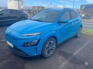 Blue Hyundai Kona 2022 in Silute, with an engine capacity of 0.00 L and mileage of 175 thousand km for 9900 €, photo  on AUTOMOTO.COM.LV