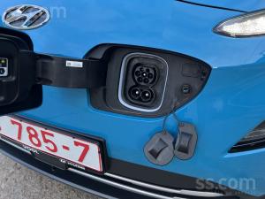Blue Hyundai Kona 2022 in Riga, with an engine capacity of 1.00 L and mileage of 32 thousand km for 18450 €, photo 24 on AUTOMOTO.COM.LV