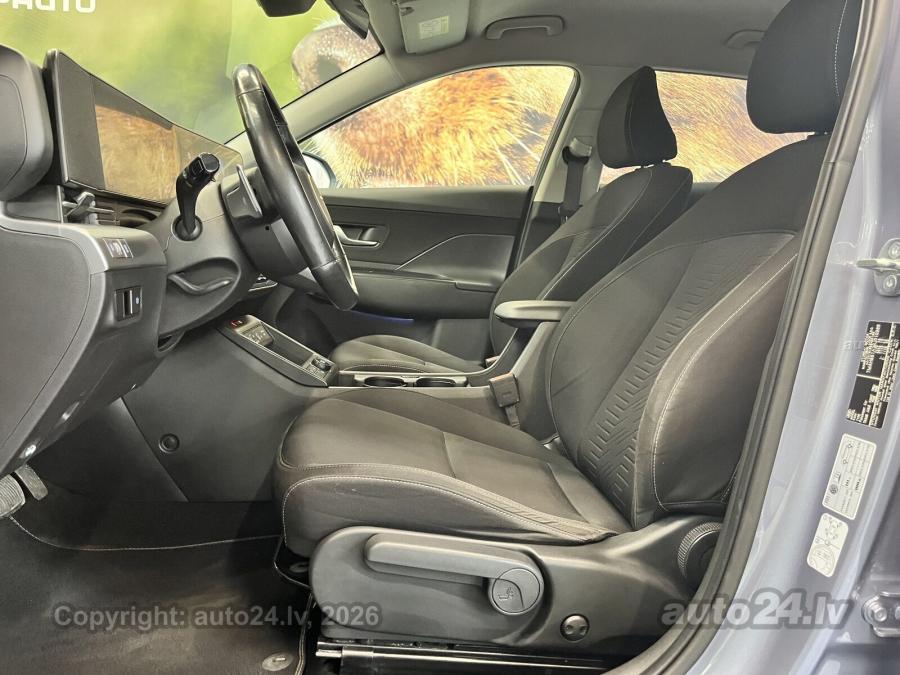 Zils Hyundai Kona 2024 Tallina, ar dzinēja tilpumu 0.00 L un nobraukumu 56 tūkst. km par 35900 €, foto 10 vietnē AUTOMOTO.COM.LV