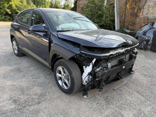 Zils Hyundai Kona 2026 Viļņa, ar dzinēja tilpumu 1.58 L un nobraukumu 11 tūkst. km par 12700 €, foto 3 vietnē AUTOMOTO.COM.LV