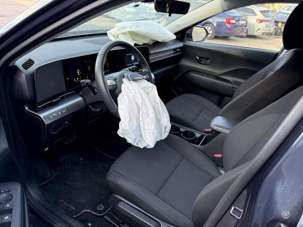 Zils Hyundai Kona 2026 Viļņa, ar dzinēja tilpumu 1.58 L un nobraukumu 11 tūkst. km par 12700 €, foto 6 vietnē AUTOMOTO.COM.LV