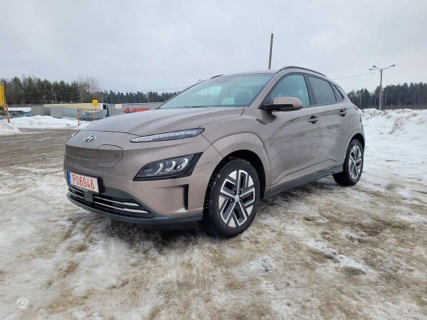 Brūns Hyundai Kona 2022 Viļņa, ar dzinēja tilpumu 0.00 L un nobraukumu 50 tūkst. km par 15999 €, foto 1 vietnē AUTOMOTO.COM.LV