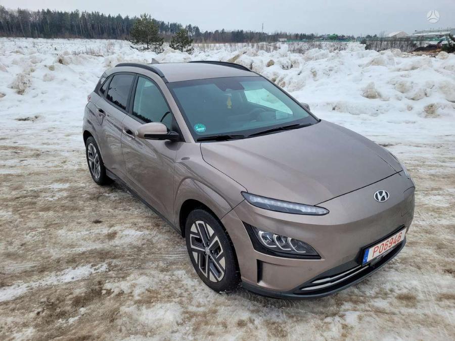 Brown Hyundai Kona 2022 in Vilnius, with an engine capacity of 0.00 L and mileage of 50 thousand km for 15999 €, photo 9 on AUTOMOTO.COM.LV