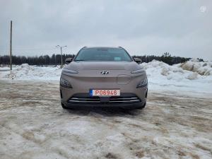 Brown Hyundai Kona 2022 in Vilnius, with an engine capacity of 0.00 L and mileage of 50 thousand km for 15999 €, photo 11 on AUTOMOTO.COM.LV