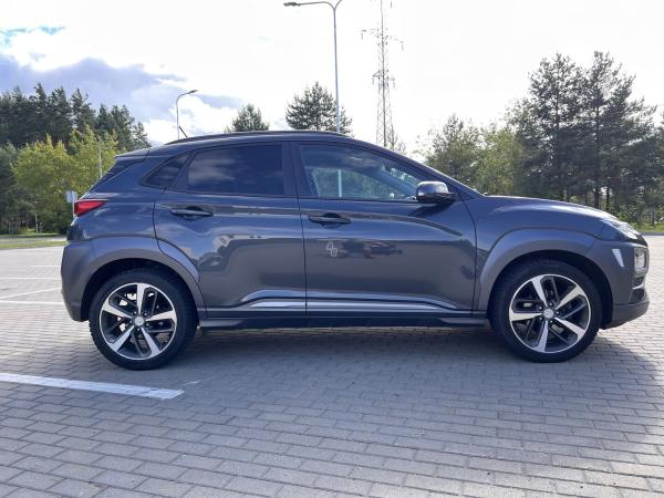 Hyundai Kona 2018 in Vilnius, with an engine capacity of 1.00 L and mileage of 109 thousand km for 9900 €, photo 5 on AUTOMOTO.COM.LV
