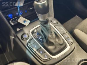Hyundai Kona 2019 Rīga, ar dzinēja tilpumu 1.60 L un nobraukumu 164 tūkst. km par 12790 €, foto 12 vietnē AUTOMOTO.COM.LV