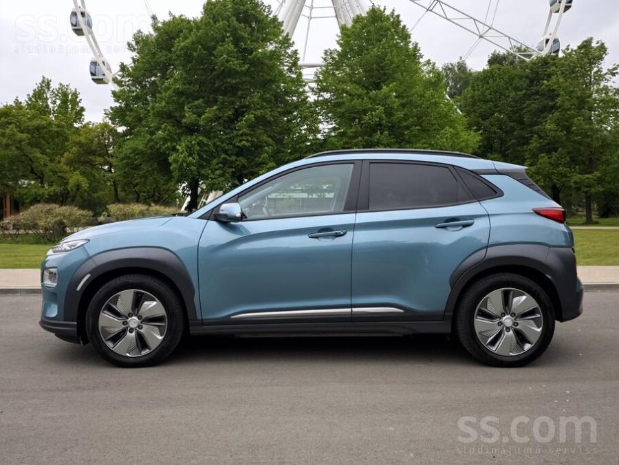 Hyundai Kona 2020 in Riga, with an engine capacity of 0.00 L and mileage of 159 thousand km for 15800 €, photo 3 on AUTOMOTO.COM.LV