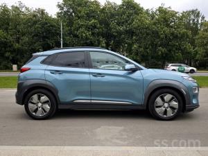 Hyundai Kona 2020 in Riga, with an engine capacity of 0.00 L and mileage of 159 thousand km for 15800 €, photo 7 on AUTOMOTO.COM.LV