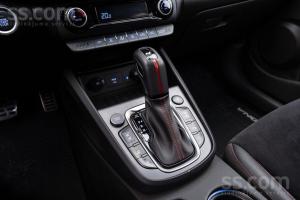 Hyundai Kona 2021 in Riga, with an engine capacity of 1.60 L and mileage of 66 thousand km for 20950 €, photo 14 on AUTOMOTO.COM.LV
