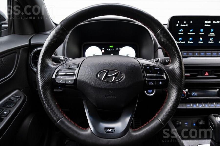 Hyundai Kona 2021 in Riga, with an engine capacity of 1.60 L and mileage of 66 thousand km for 20950 €, photo 24 on AUTOMOTO.COM.LV