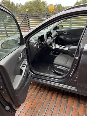 Hyundai Kona 2021 in Druskininkai, with an engine capacity of 0.00 L and mileage of 122 thousand km for 26983 €, photo 8 on AUTOMOTO.COM.LV