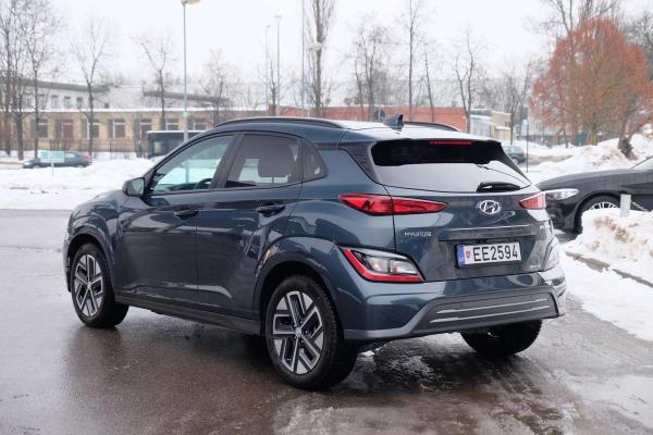 Hyundai Kona 2023 in Vilnius, with an engine capacity of 0.00 L and mileage of 16 thousand km for 16300 €, photo 3 on AUTOMOTO.COM.LV