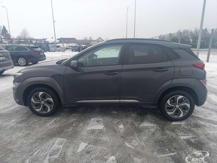 Hyundai Kona 2023 in Vilnius, with an engine capacity of 1.58 L and mileage of 14 thousand km for 19500 €, photo 2 on AUTOMOTO.COM.LV